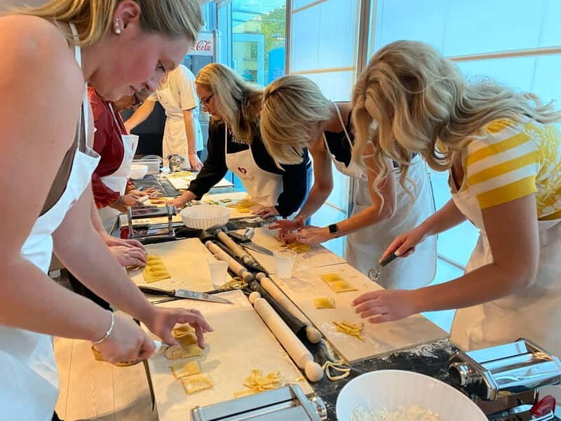Rome: Pasta, Ravioli, and Tiramisu Cooking Class with Wine - Dive Into the Details: The Itinerary