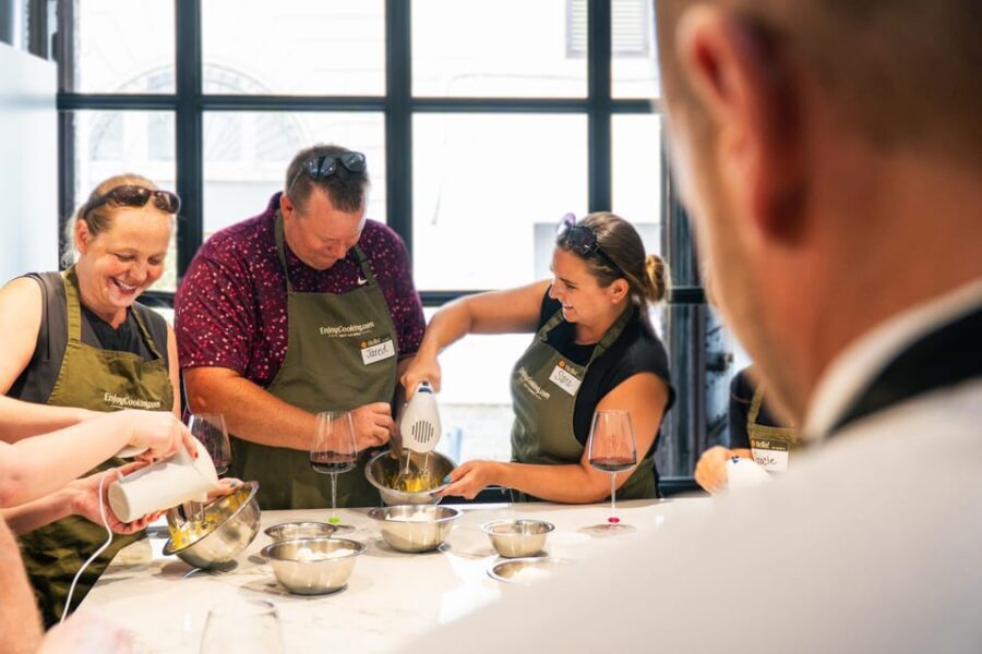 Rome: Pasta, Ravioli & Tiramisu Cooking Class by Colosseum - Why This Cooking Class Stands Out