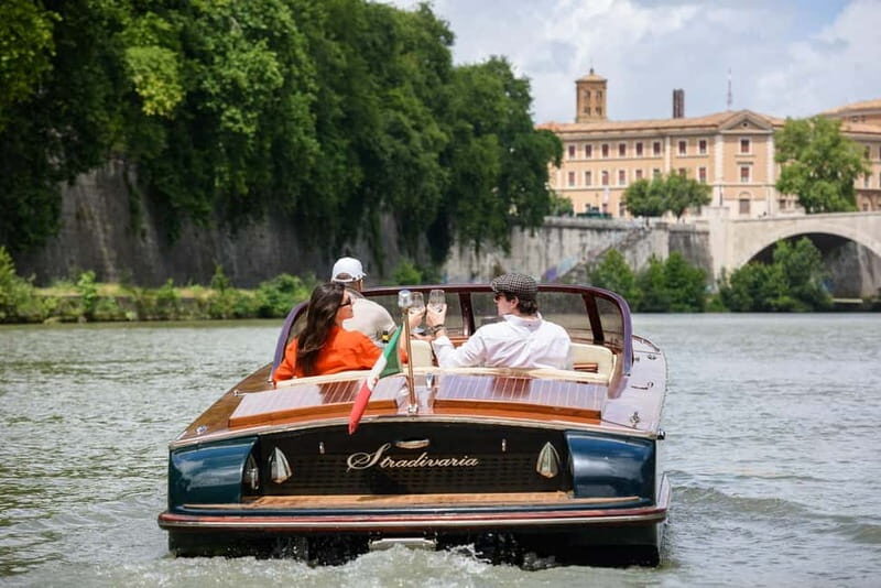 Rome: Private Tiber River Cruise on a Luxury Boat - Key Points