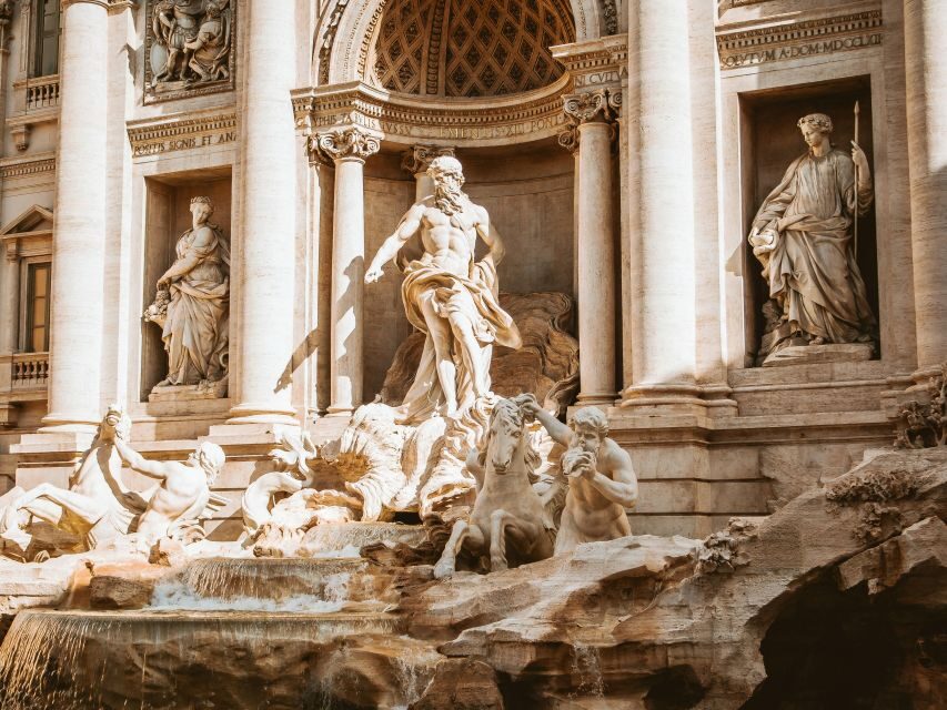 Rome: Private Walking Tour with Professional Guide - Why the Reviews Speak Highly of This Tour