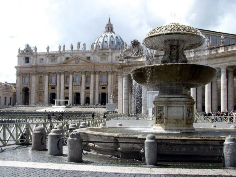 Rome: St. Peter's Basilica Tour with Optional Dome Climb