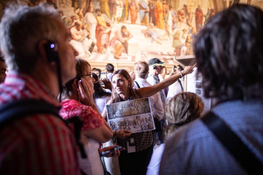 Rome: Vatican, Sistine Chapel, St. Peter's Small-Group Tour - The Value of a Small-Group Tour