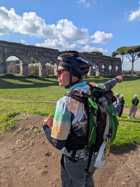 Rome:Appian Way E-bike Tour, Catacombs, Aqueducts & Transfer - The Itinerary in Detail
