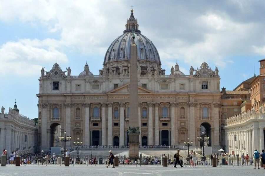 Rome's 12 Best Highlights Private Full Day Tour - A Deep Dive into the Experience