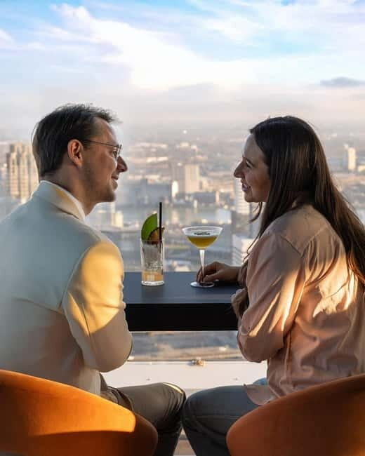 Rotterdam: Celest Cocktail & view arrangement - The Drink Selection and Its Appeal