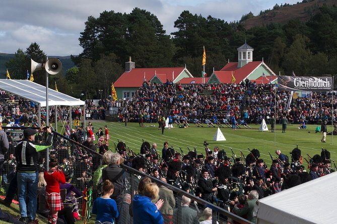 Round-Trip Transportation to the Braemar Highland Games from Edinburgh - Who Will Love This Tour?