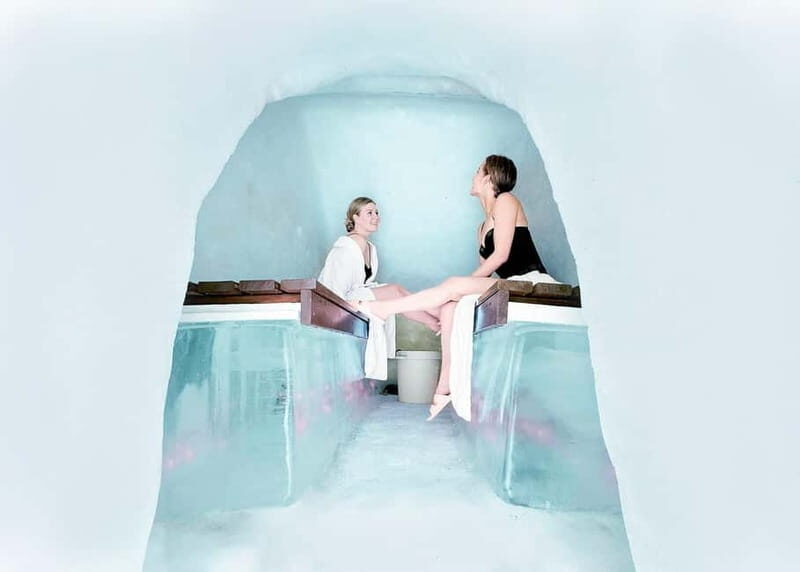 Rovaniemi: Arctic Snow Hotel Tour and Snow Sauna Experience - What to Expect on the Tour