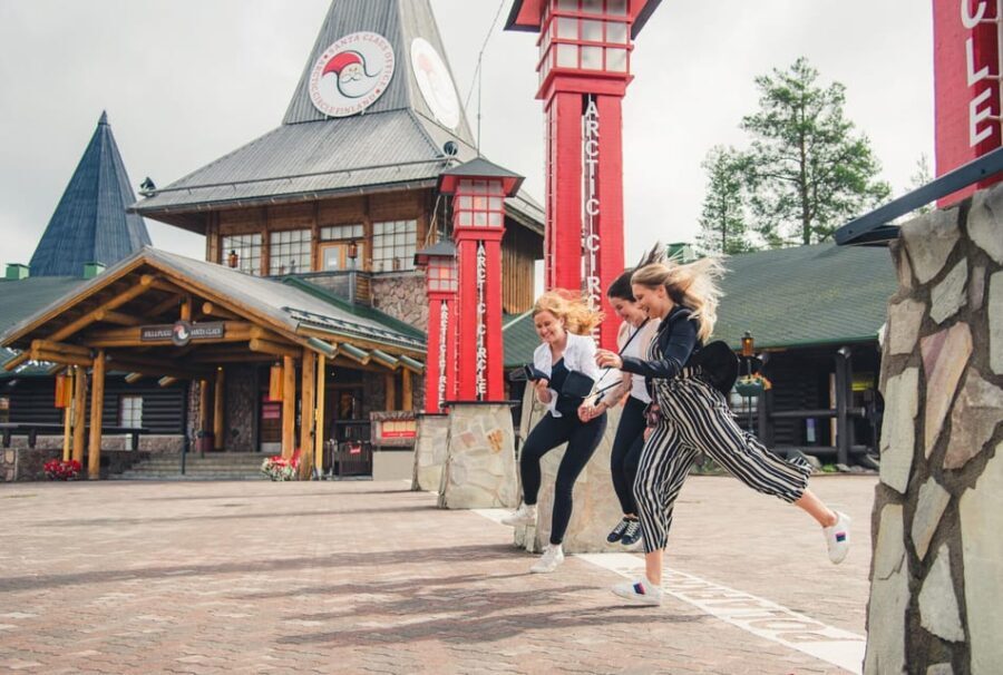 Rovaniemi: Private Santa Claus Village Tour - An Honest Look at the Santa Claus Village Tour