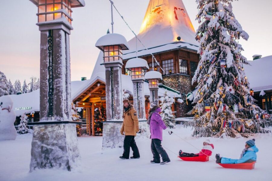 Rovaniemi: Santa Claus Village Visit with Hotel Pickup - Transportation, Duration, and Practicalities