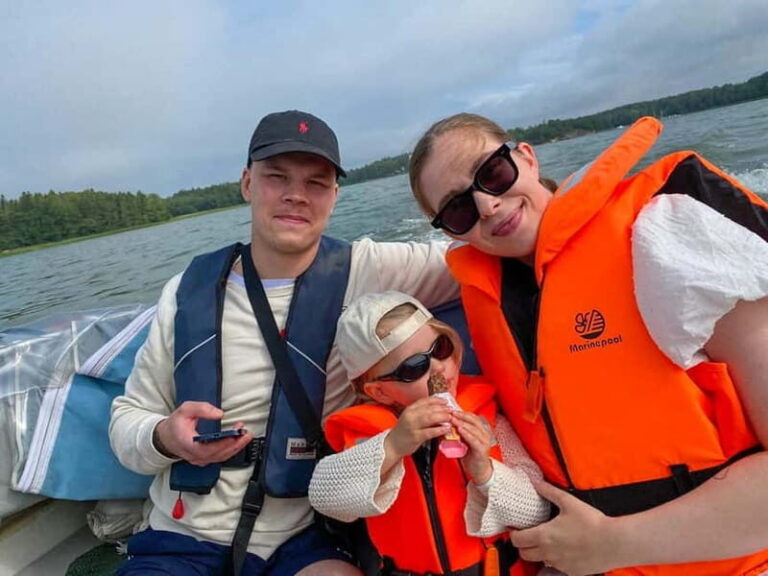 Rovaniemi: Summer Boating Trip with Refreshments - Who Should Consider This Tour?