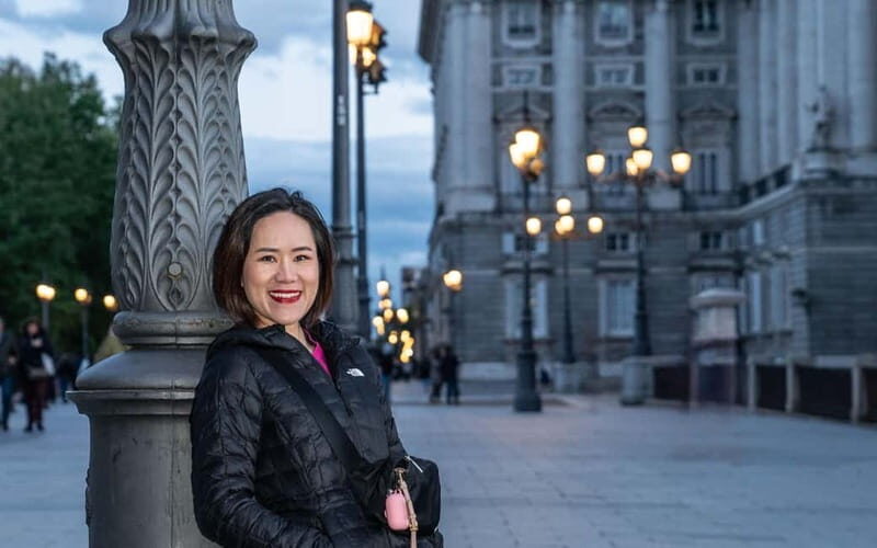 Royal Palace, Sol & Plaza Mayor Professional Photoshoot - Exploring Madrid in Photos: A Step-by-Step Look