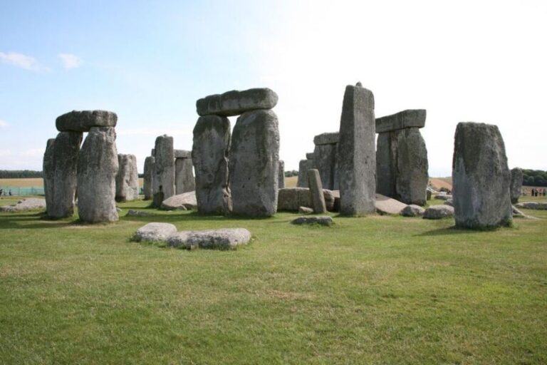 Royal Windsor Castle and Stonehenge Private Tour with passes - A Deep Dive into the Experience