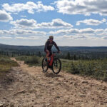 Saariselkä: Flow trails and Rock Gardens Mountain Bike Tour - Tour Itinerary in Detail