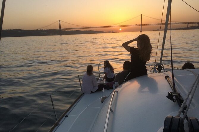 Sailing Catamaran Sunset Group Cruise with Welcome Drink - Why This Sunset Catamaran Cruise Stands Out