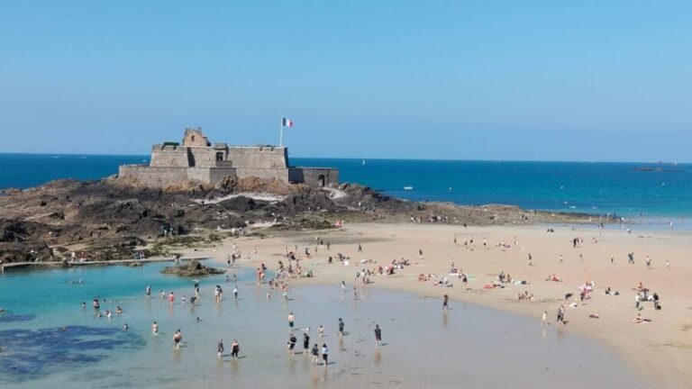 Saint-Malo: Private Guided Tour of the Historic Walled City - Detailed Breakdown of the Itinerary