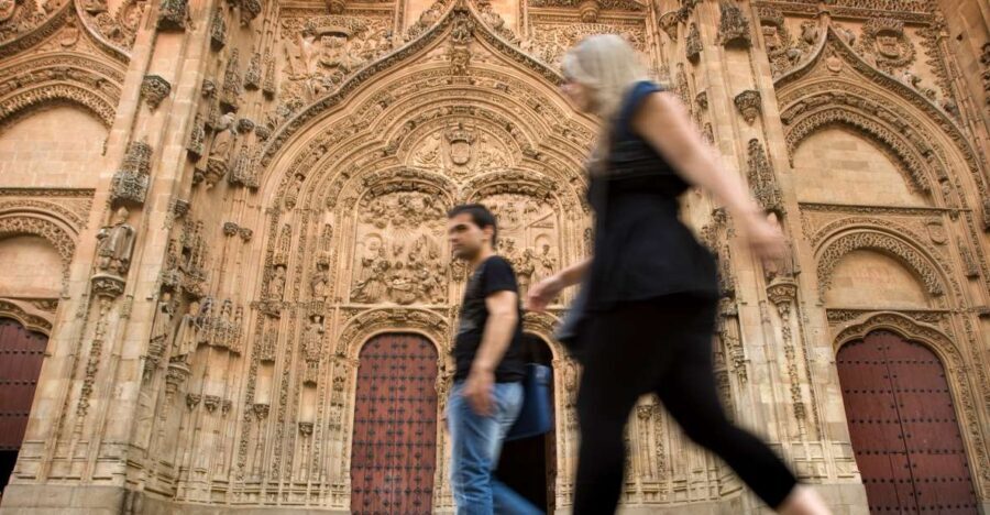 Salamanca Sightseeing Walking Tour with Local Guide. Spanish - Why Choose This Tour?