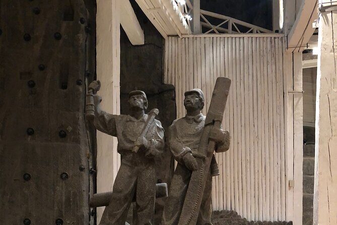 Salt Mine Wieliczka Guided Tour from Kraków with Hotel Pick up - In-Depth Tour Breakdown