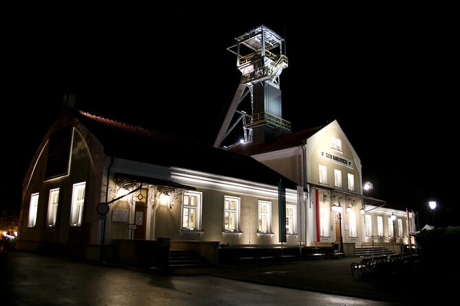 Salt Mine Wieliczka Guided Tour from Krakow - What the Tour Includes and How It Works