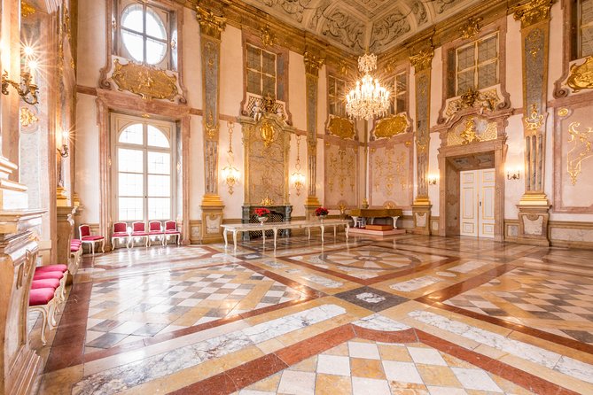 Salzburg: Christmas Concert at Mirabell Palace - Key Points