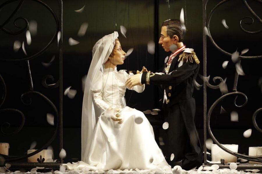 Salzburg: Puppetry Highlights Show at the Marionettentheater - Authentic Experiences That Last Beyond 40 Minutes