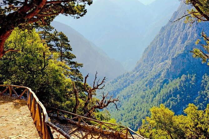 Samaria Gorge Hiking Day Tour From Rethymno - Key Points