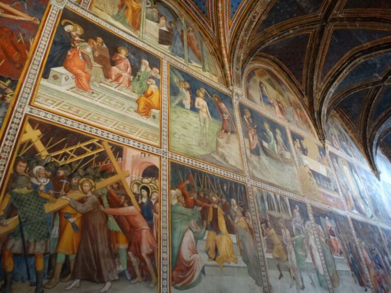 San Gimignano private guide: Manhattan of the Middle Ages - The Tower of Torre Grosse and Piazza del Duomo