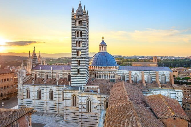 San Gimignano, Siena, Monteriggioni: Fully Escorted Tour, Lunch & Wine Tasting - Key Points