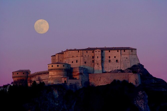 San Leo: Entrance ticket to the fortress and prison of Cagliostro - Key Points