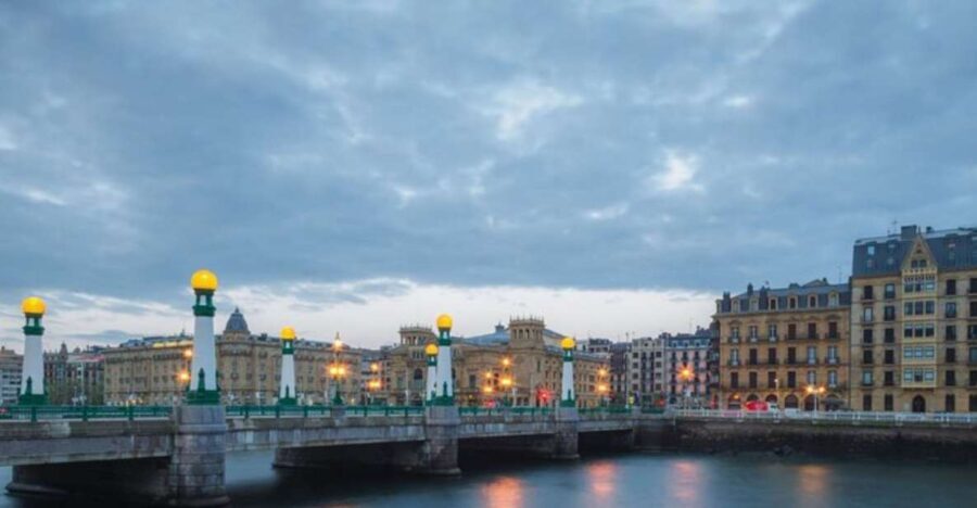 San Sebastian: Private custom walking tour with a guide - What You’ll Love About the Tour