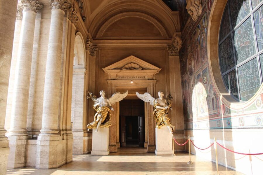 Santa Maria Maggiore Basilica and Dome area Guided Tour - A Closer Look at the Itinerary