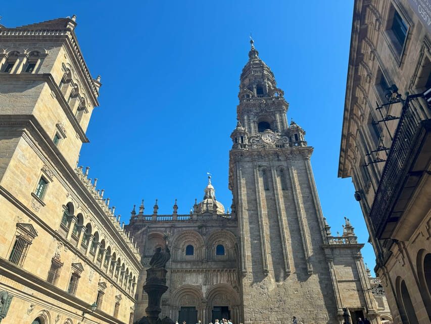 Santiago de Compostela: Private Guided Tour in two hours - Practical Considerations: Is It Right for You?