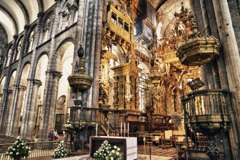 Santiago de Compostela: Private Tour - Exploring Valença do Minho