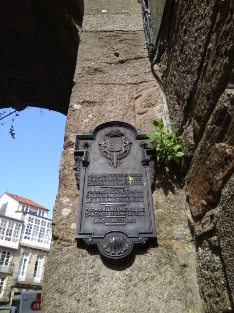 Santiago de Compostela & Valença - Private tour from Porto - Practical Details and Value
