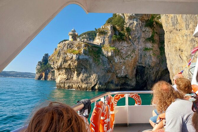 Santoña: Anchovy Factory & Boat Trip with tickets-small groups - Why This Tour Stands Out