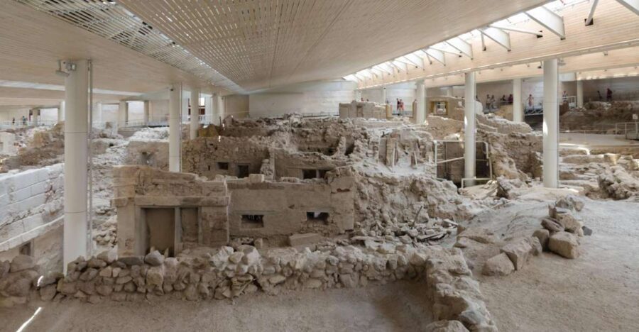 Santorini: Akrotiri Prehistoric City Guided Walking Tour - What Makes This Tour Special