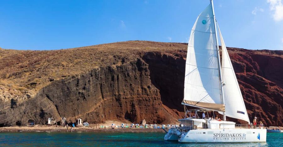 Santorini: Catamaran Cruise with Meals and Drinks - The Itinerary: What Makes Each Stop Special