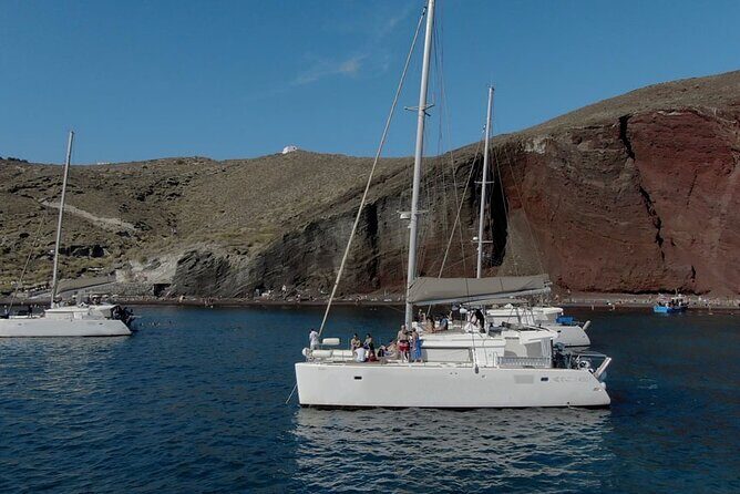 Santorini Cruise Port: 4-Hour Private Luxury Caramaran Cruise - The Voyage Back: Returning to Fira