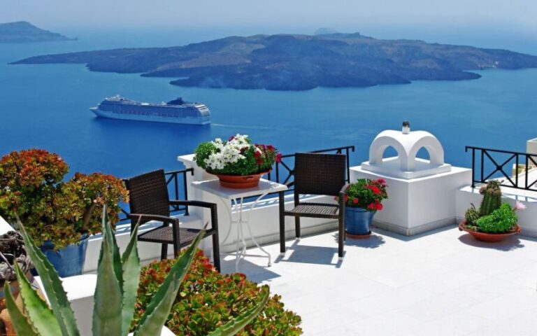 Santorini: Half-Day Customizable Private Island Guided Tour - What the Itinerary Looks Like