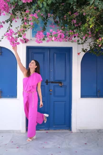 Santorini: InstaPhotoshoot and Culture Walk in Oia - The Itinerary and Its Charm