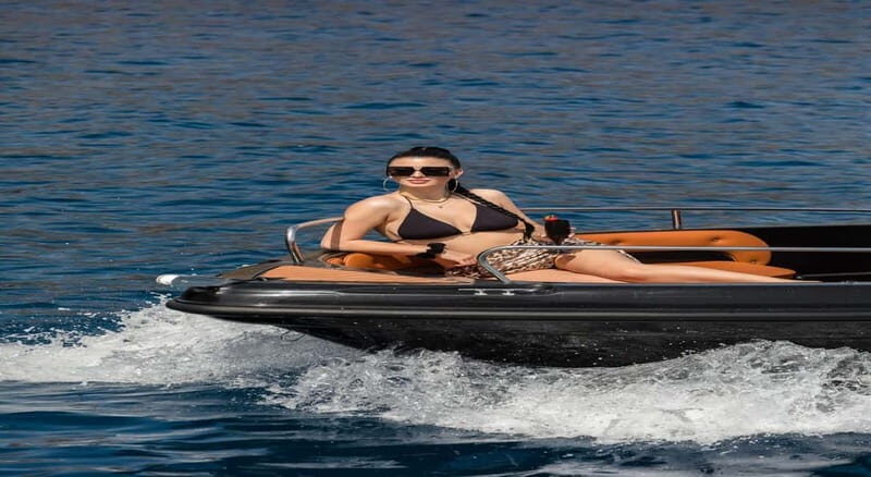 Santorini: License free Luxury boat and snorkeling included - Who Is This Experience Best For?