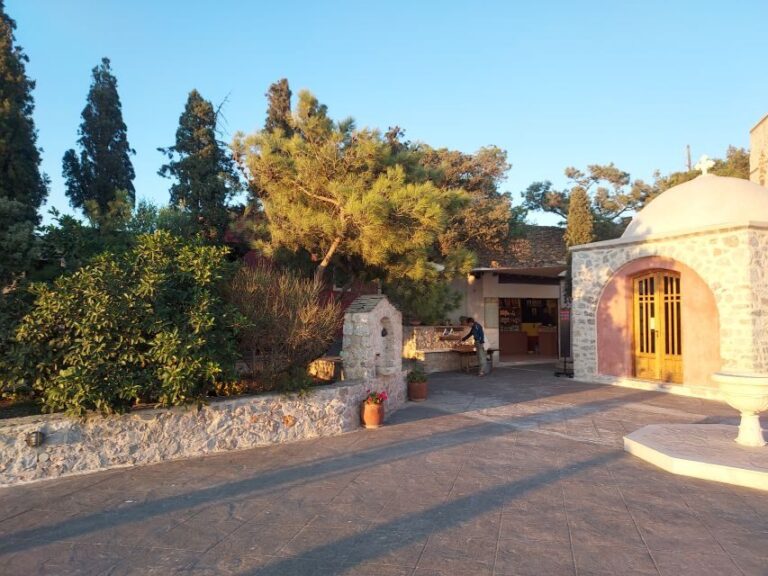 Santorini: Lost Atlantis, Beaches & Wine Tasting Tour - What’s Included and Practical Details