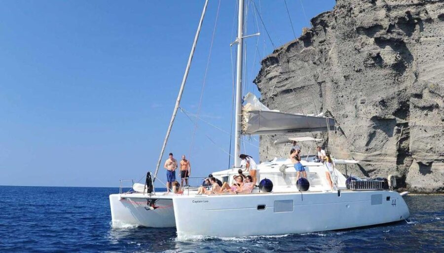 Santorini: Luxury Morning Cruise from Oia Town - Analyzing the Value