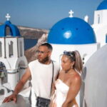 Santorini: Oia Private Couple Photoshoot with 35 Photos - Key Points