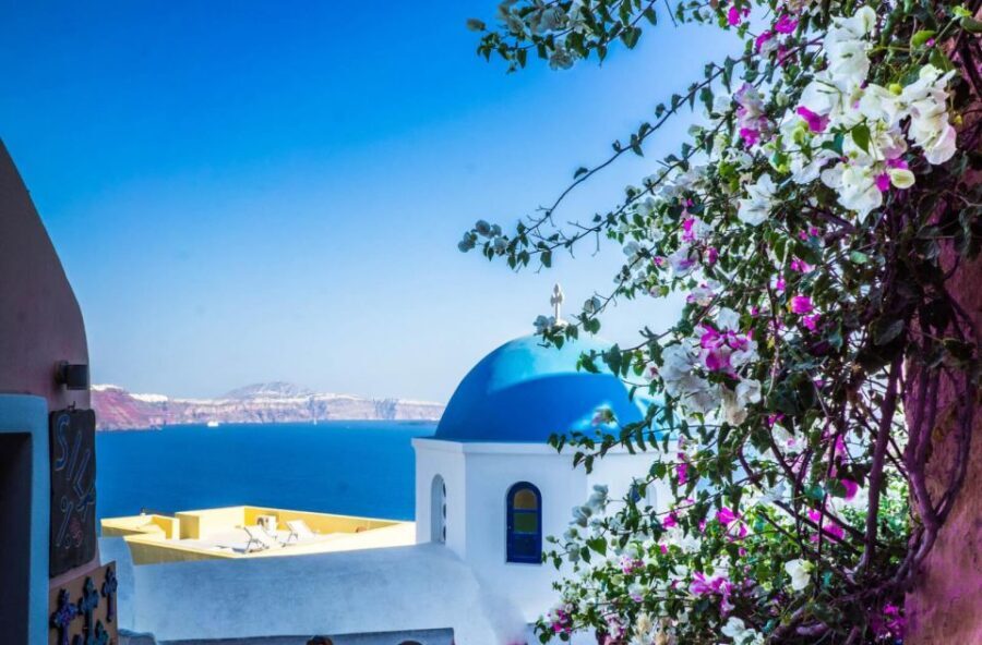 Santorini: Oia & Three Bells 4-hour Private Custom Tour - How the Experience Adds Value