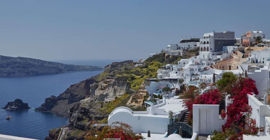 Santorini: Private Day Tour with Guide - Step Back in Time at Akrotiri