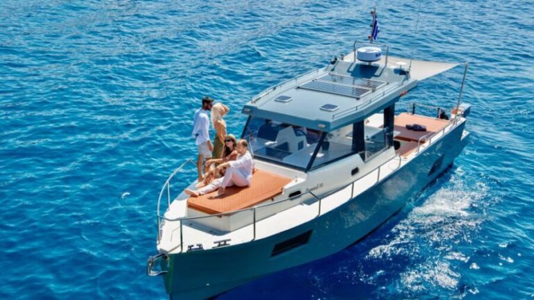 Santorini: Private Diamond 36 Motor Yacht Caldera Cruise - Who Is This Tour Best For?