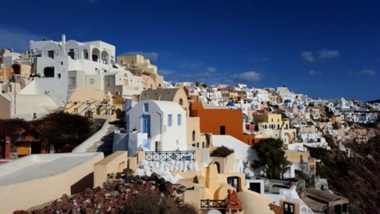 Santorini: Private Instagram Tour - Detailed Breakdown of the Itinerary