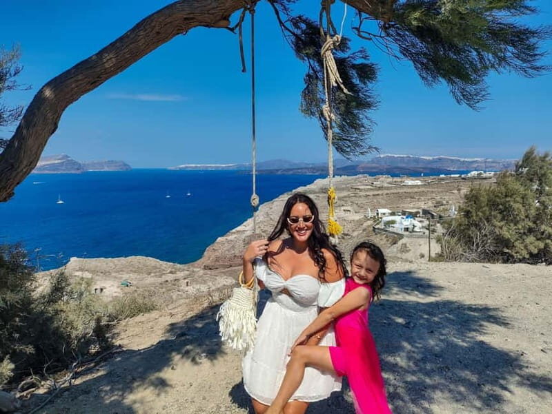 Santorini: Private Tailor Made Tour with a Local Guide - Why This Tour Works Well