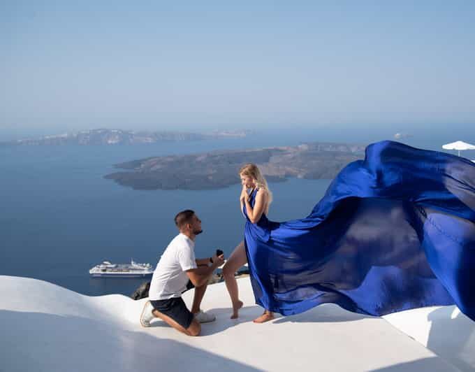 Santorini: Proposal Photoshoot l Private Entry to blue Dome - What Makes This Tour Stand Out