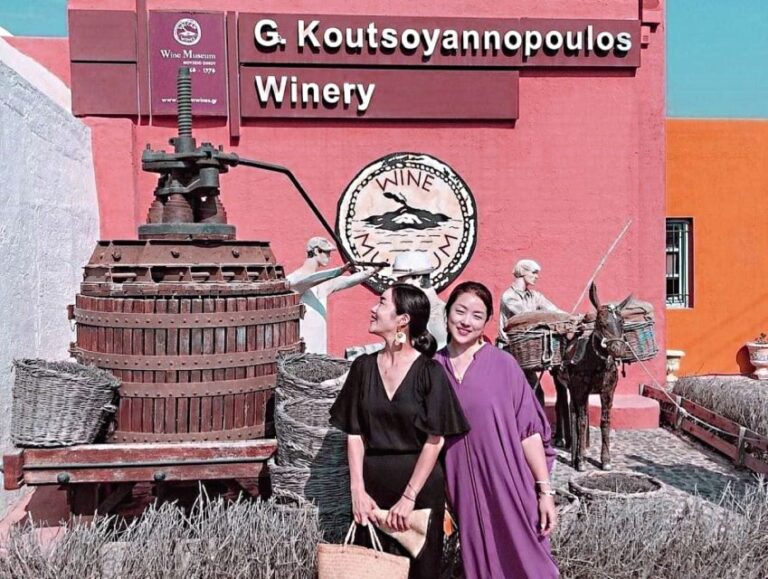 Santorini: Pyrgos, Winery & Oia - Detailed Breakdown of the Itinerary